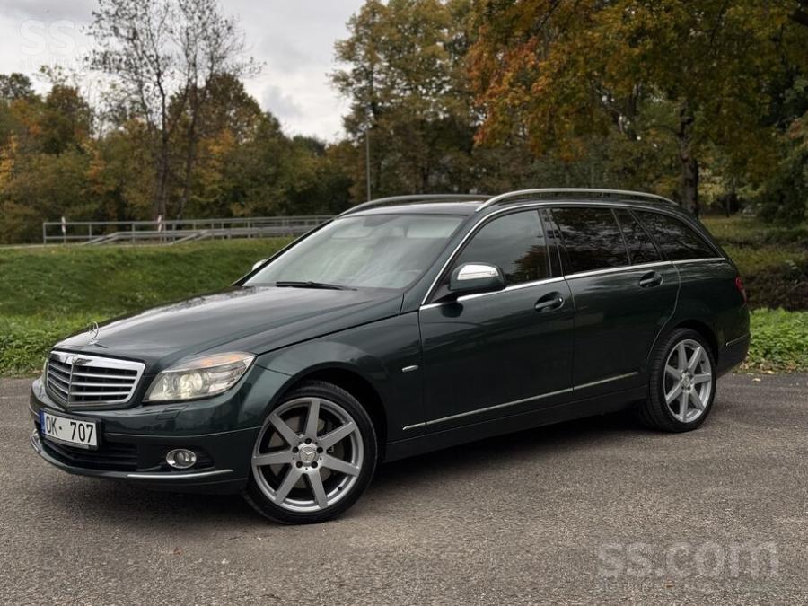 Zaļš Mercedes-Benz c-320 2008 Jēkabpils, ar dzinēja tilpumu 3.00 L un nobraukumu 316 tūkst. km par 5550 €, foto 4 vietnē AUTOMOTO.COM.LV