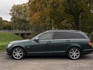 Zaļš Mercedes-Benz c-320 2008 Jēkabpils, ar dzinēja tilpumu 3.00 L un nobraukumu 316 tūkst. km par 5550 €, foto 7 vietnē AUTOMOTO.COM.LV
