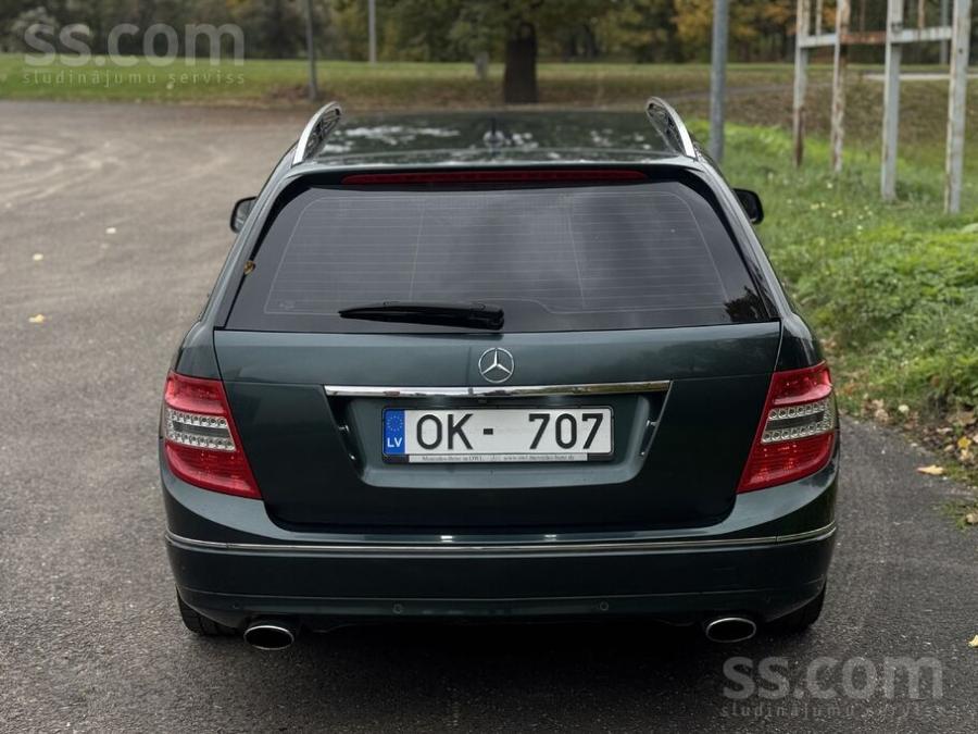 Zaļš Mercedes-Benz c-320 2008 Jēkabpils, ar dzinēja tilpumu 3.00 L un nobraukumu 316 tūkst. km par 5550 €, foto 11 vietnē AUTOMOTO.COM.LV