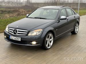 Pelēks Mercedes-Benz c-320 2007 Rīga, ar dzinēja tilpumu 3.00 L un nobraukumu 241 tūkst. km par 5499 €, foto 2 vietnē AUTOMOTO.COM.LV