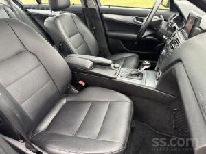 Pelēks Mercedes-Benz c-320 2007 Rīga, ar dzinēja tilpumu 3.00 L un nobraukumu 241 tūkst. km par 5499 €, foto 12 vietnē AUTOMOTO.COM.LV