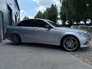 Серый Мерседес Ц 320 2007 в Каунас, объемом двигателя 3.00 л и пробегом 315 тыс. км за 5450 €, фото 8 на AUTOMOTO.COM.LV