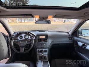 Pelēks Mercedes-Benz c-320 2008 Rēzekne, ar dzinēja tilpumu 3.00 L un nobraukumu 0 tūkst. km par 4425 €, foto 6 vietnē AUTOMOTO.COM.LV