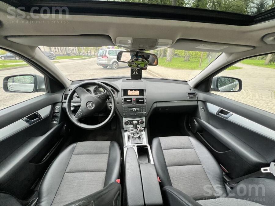 Pelēks Mercedes-Benz c-320 2008 Rēzekne, ar dzinēja tilpumu 3.00 L un nobraukumu 0 tūkst. km par 4425 €, foto 7 vietnē AUTOMOTO.COM.LV