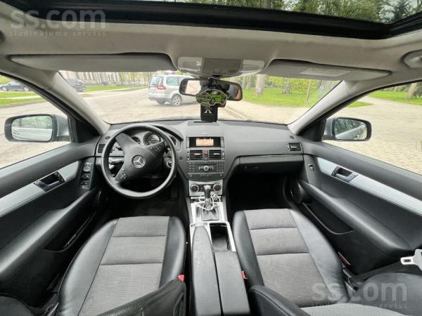 Grey Mercedes-Benz c-320 2008 in Rezekne, with an engine capacity of 3.00 L and mileage of 0 thousand km for 4425 €, photo 6 on AUTOMOTO.COM.LV
