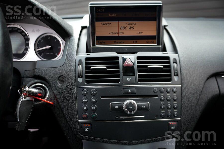 Pelēks Mercedes-Benz c-320 2008 Rīga, ar dzinēja tilpumu 3.00 L un nobraukumu 316 tūkst. km par 5990 €, foto 22 vietnē AUTOMOTO.COM.LV