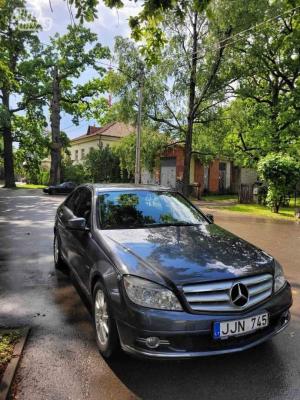 Grey Mercedes-Benz c-320 2008 in Kaunas, with an engine capacity of 3.00 L and mileage of 480 thousand km for 3600 €, photo  on AUTOMOTO.COM.LV