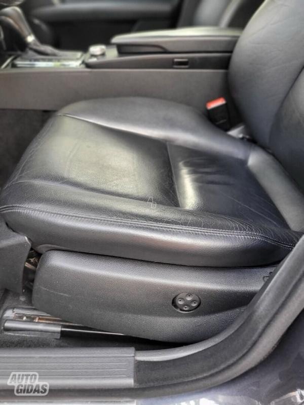 Pelēks Mercedes-Benz c-320 2008 Kauņa, ar dzinēja tilpumu 3.00 L un nobraukumu 480 tūkst. km par 3600 €, foto 7 vietnē AUTOMOTO.COM.LV