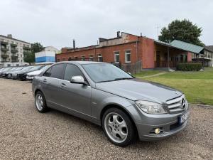 Grey Mercedes-Benz c-320 2008 in Ventspils, with an engine capacity of 3.00 L and mileage of 319 thousand km for 4990 €, photo 4 on AUTOMOTO.COM.LV