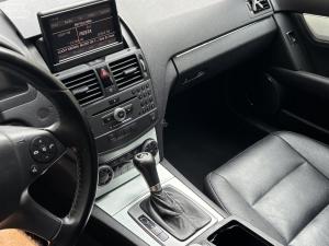 Серый Мерседес Ц 320 2008 в Каунас, объемом двигателя 3.00 л и пробегом 300 тыс. км за 2850 €, фото 15 на AUTOMOTO.COM.LV