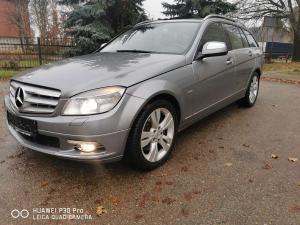 Pelēks Mercedes-Benz c-320 2008 Prienai, ar dzinēja tilpumu 3.20 L un nobraukumu 281 tūkst. km par 3850 €, foto  vietnē AUTOMOTO.COM.LV