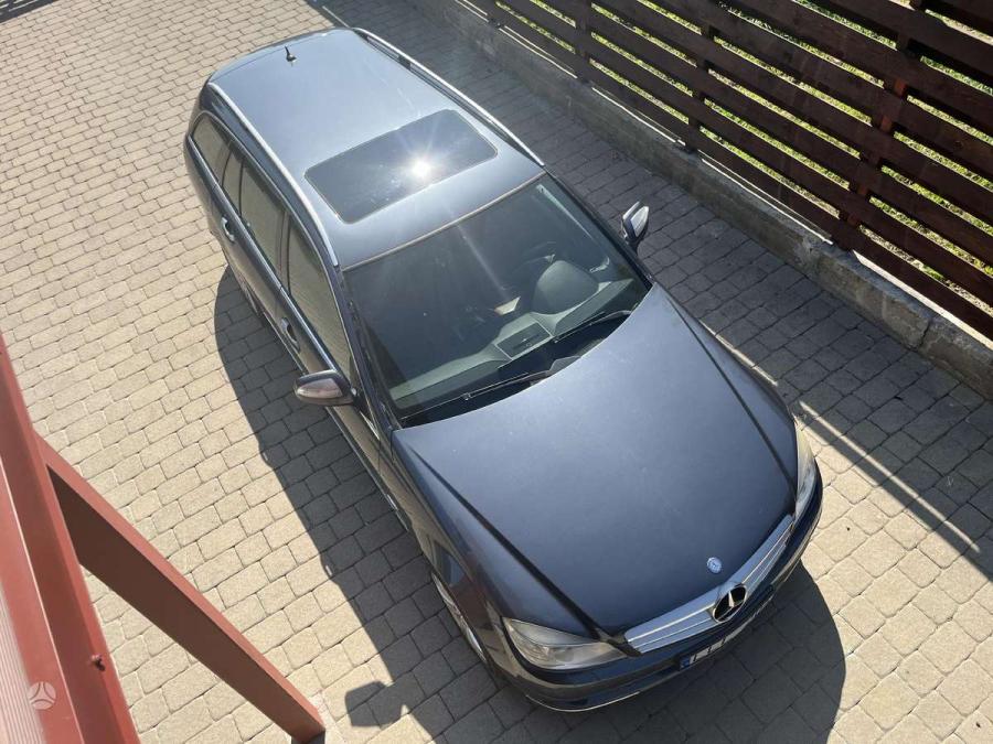 Pelēks Mercedes-Benz c-320 2008 Viļņa, ar dzinēja tilpumu 3.00 L un nobraukumu 355 tūkst. km par 3300 €, foto 3 vietnē AUTOMOTO.COM.LV