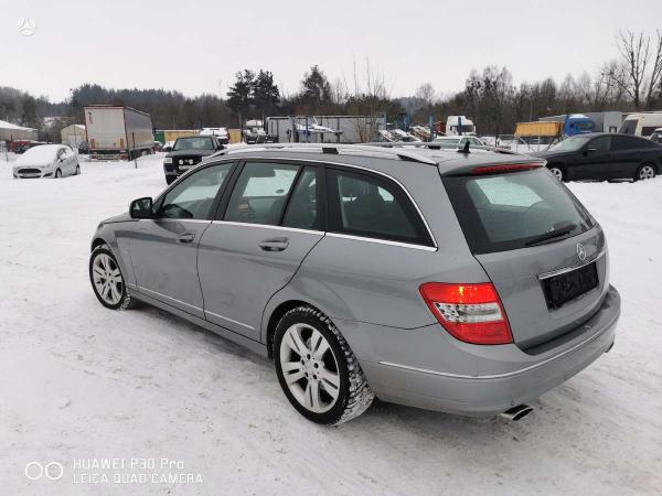 Grey Mercedes-Benz c-320 2008 in Prienai, with an engine capacity of 2.99 L and mileage of 281 thousand km for 3850 €, photo 3 on AUTOMOTO.COM.LV
