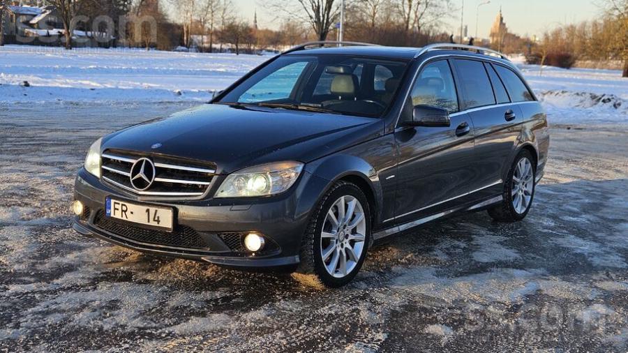 Grey Mercedes-Benz c-320 2008 in Riga, with an engine capacity of 3.00 L and mileage of 257 thousand km for 7100 €, photo 6 on AUTOMOTO.COM.LV