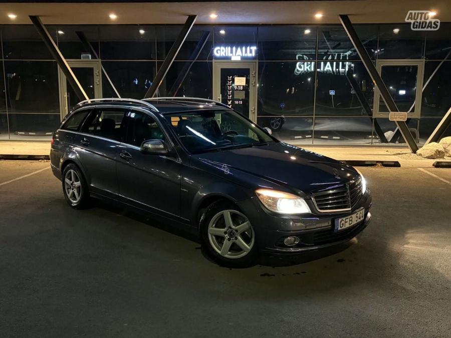 Pelēks Mercedes-Benz c-320 2008 Viļņa, ar dzinēja tilpumu 3.00 L un nobraukumu 433 tūkst. km par 3999 €, foto 4 vietnē AUTOMOTO.COM.LV