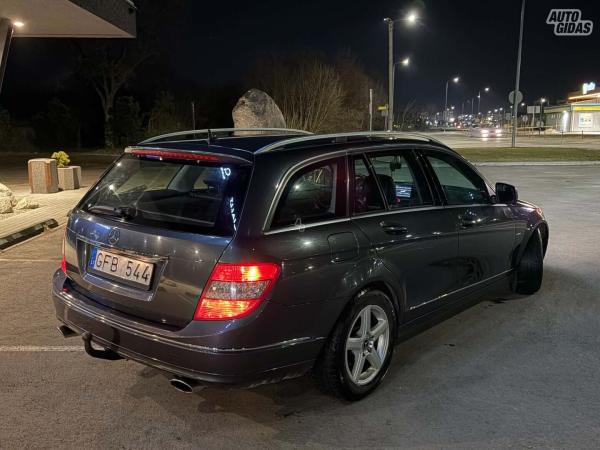 Pelēks Mercedes-Benz c-320 2008 Viļņa, ar dzinēja tilpumu 3.00 L un nobraukumu 433 tūkst. km par 3999 €, foto 7 vietnē AUTOMOTO.COM.LV