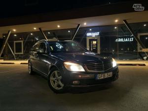Серый Мерседес Ц 320 2008 в Вильнюс, объемом двигателя 3.00 л и пробегом 433 тыс. км за 3998 €, фото 10 на AUTOMOTO.COM.LV