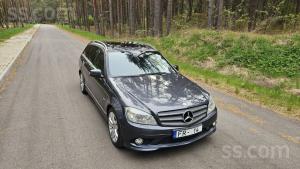 Pelēks Mercedes-Benz c-320 2008 Rīga, ar dzinēja tilpumu 3.00 L un nobraukumu 264 tūkst. km par 6550 €, foto  vietnē AUTOMOTO.COM.LV