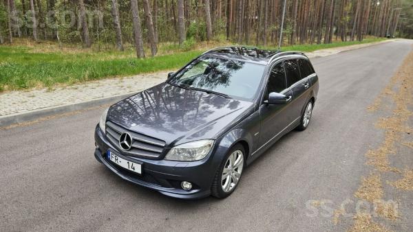 Grey Mercedes-Benz c-320 2008 in Riga, with an engine capacity of 3.00 L and mileage of 264 thousand km for 6550 €, photo 6 on AUTOMOTO.COM.LV
