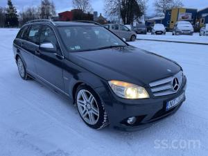 Серый Мерседес Ц 320 2008 в Рига, объемом двигателя 3.00 л и пробегом 245 тыс. км за 6200 €, фото 4 на AUTOMOTO.COM.LV