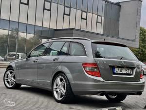 Pelēks Mercedes-Benz c-320 2008 Šauļi, ar dzinēja tilpumu 3.00 L un nobraukumu 410 tūkst. km par 3900 €, foto 6 vietnē AUTOMOTO.COM.LV