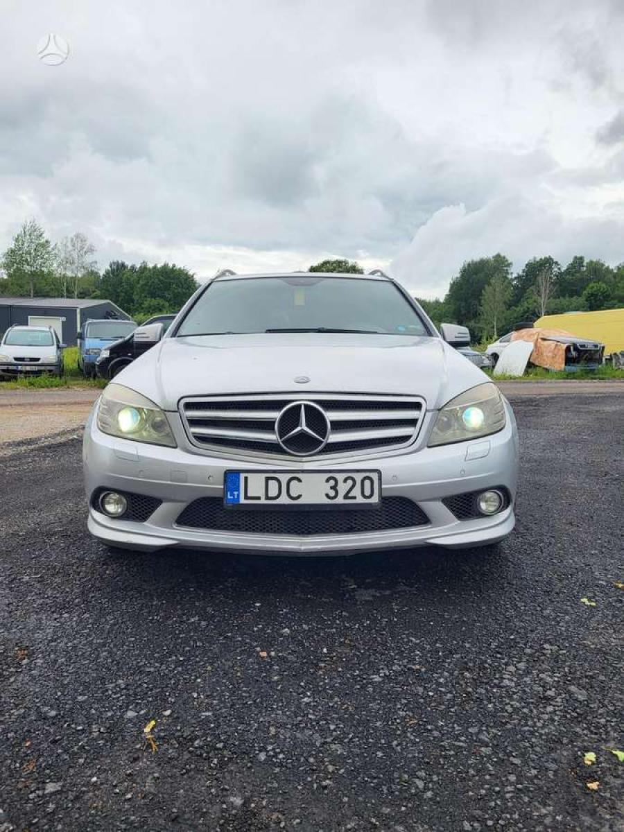 Grey Mercedes-Benz c-320 2008 in Vilnius, with an engine capacity of 2.99 L and mileage of 357 thousand km for 2600 €, photo 1 on AUTOMOTO.COM.LV