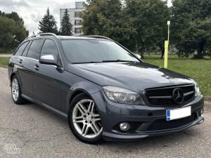 Pelēks Mercedes-Benz c-320 2008 Kauņa, ar dzinēja tilpumu 3.00 L un nobraukumu 350 tūkst. km par 2750 €, foto 3 vietnē AUTOMOTO.COM.LV