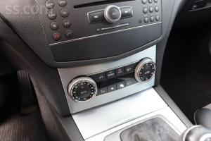 Grey Mercedes-Benz c-320 2008 in Riga, with an engine capacity of 3.00 L and mileage of 310 thousand km for 4990 €, photo 12 on AUTOMOTO.COM.LV