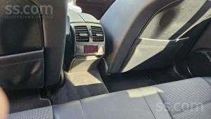 Pelēks Mercedes-Benz c-320 2008 Rīga, ar dzinēja tilpumu 3.20 L un nobraukumu 272 tūkst. km par 5650 €, foto 9 vietnē AUTOMOTO.COM.LV