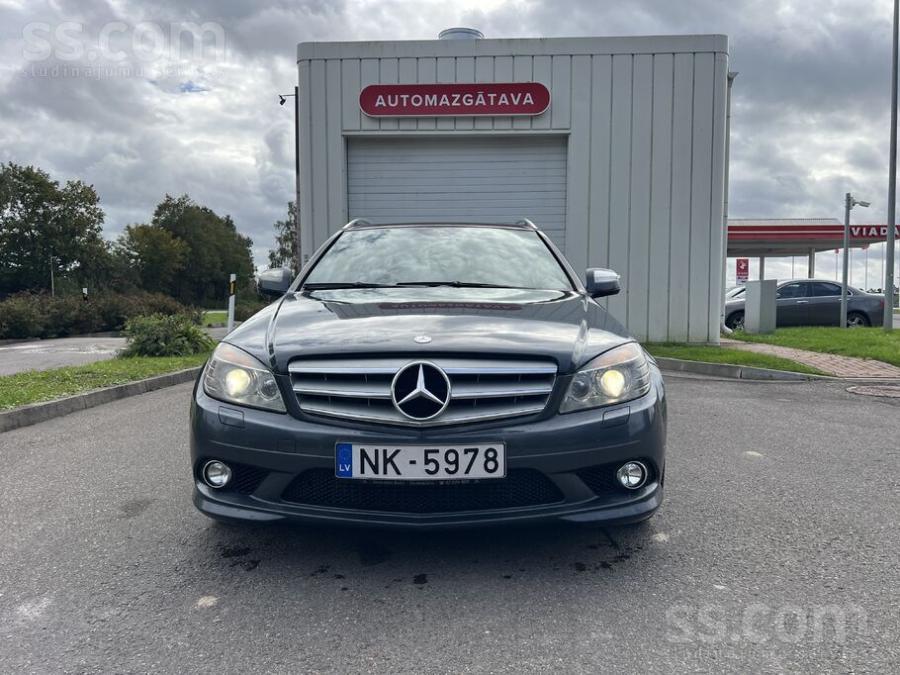 Pelēks Mercedes-Benz c-320 2008 Rīga, ar dzinēja tilpumu 3.00 L un nobraukumu 227 tūkst. km par 4300 €, foto 4 vietnē AUTOMOTO.COM.LV