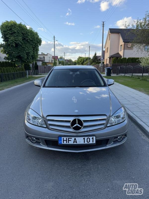 Mercedes-Benz c-320 2008 Viļņa, ar dzinēja tilpumu 3.00 L un nobraukumu 300 tūkst. km par 2300 €, foto 2 vietnē AUTOMOTO.COM.LV
