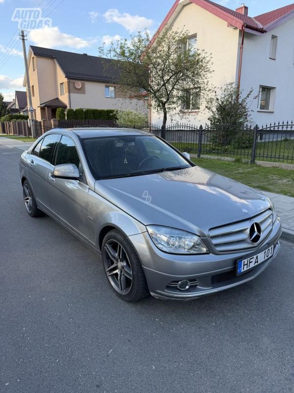 Mercedes-Benz c-320 2008 Viļņa, ar dzinēja tilpumu 3.00 L un nobraukumu 300 tūkst. km par 2300 €, foto 3 vietnē AUTOMOTO.COM.LV