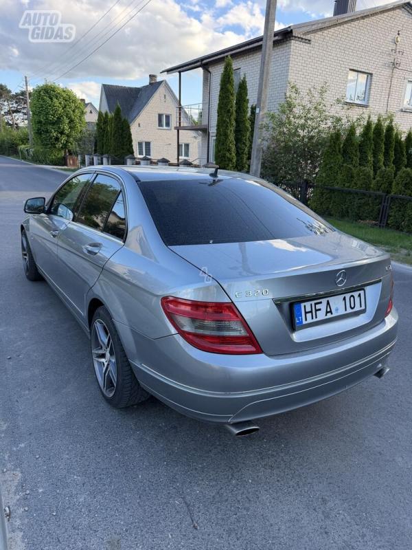Mercedes-Benz c-320 2008 Viļņa, ar dzinēja tilpumu 3.00 L un nobraukumu 300 tūkst. km par 2300 €, foto 4 vietnē AUTOMOTO.COM.LV