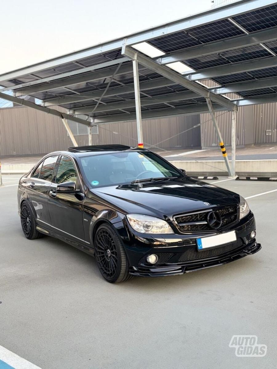 Mercedes-Benz c-320 2008 in Vilnius, with an engine capacity of 3.00 L and mileage of 356 thousand km for 5000 €, photo 6 on AUTOMOTO.COM.LV