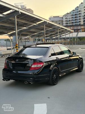 Mercedes-Benz c-320 2008 in Vilnius, with an engine capacity of 3.00 L and mileage of 356 thousand km for 5000 €, photo 13 on AUTOMOTO.COM.LV