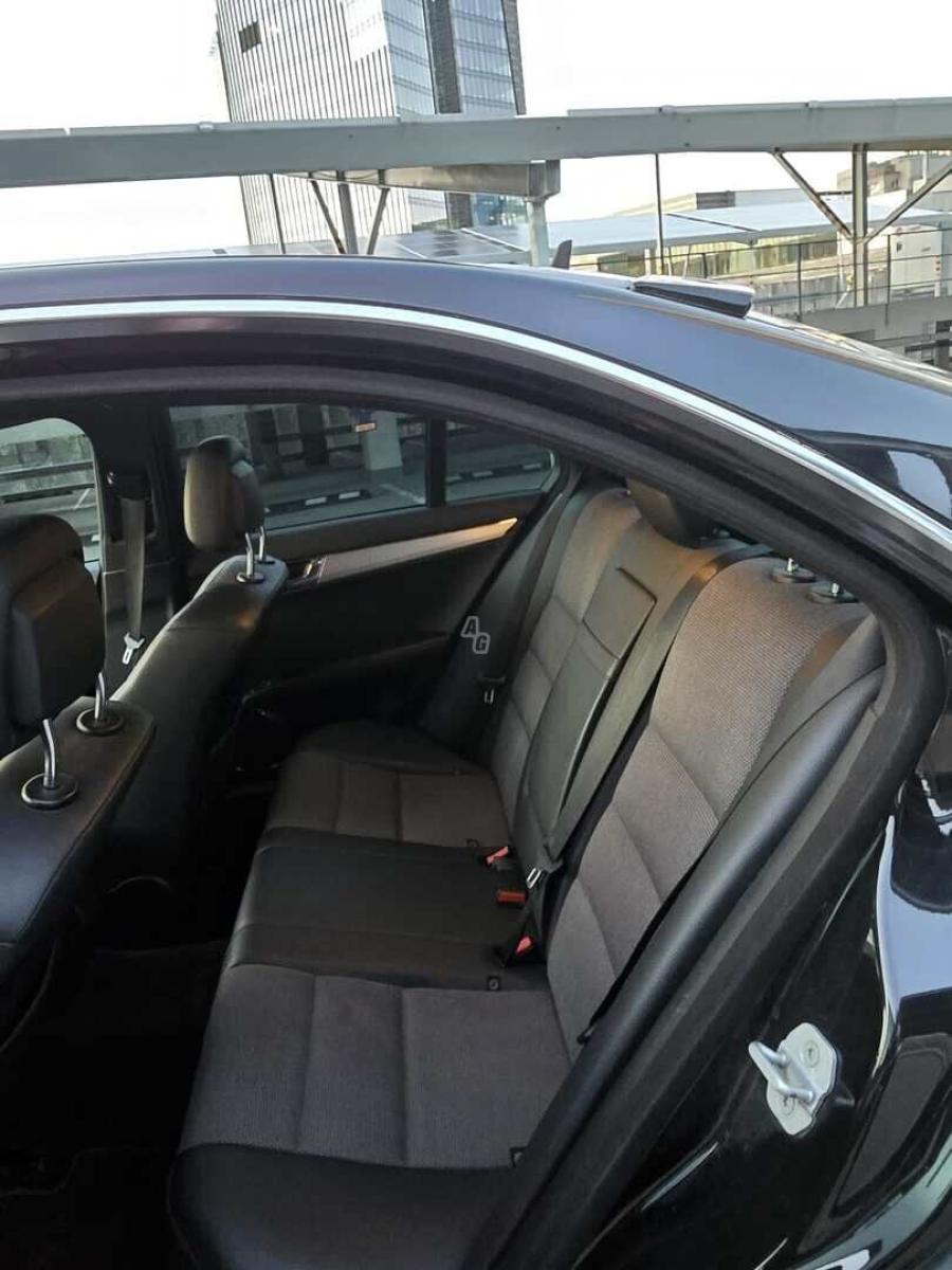 Mercedes-Benz c-320 2008 in Vilnius, with an engine capacity of 3.00 L and mileage of 356 thousand km for 5000 €, photo 20 on AUTOMOTO.COM.LV