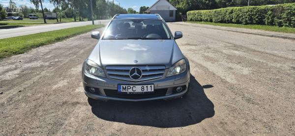 Mercedes-Benz c-320 2008 in Vilnius, with an engine capacity of 3.00 L and mileage of 354 thousand km for 3200 €, photo 5 on AUTOMOTO.COM.LV
