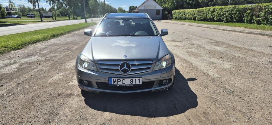 Mercedes-Benz c-320 2008 Viļņa, ar dzinēja tilpumu 3.00 L un nobraukumu 354 tūkst. km par 3200 €, foto 6 vietnē AUTOMOTO.COM.LV