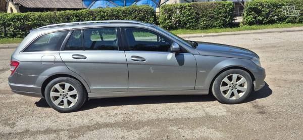 Mercedes-Benz c-320 2008 in Vilnius, with an engine capacity of 3.00 L and mileage of 354 thousand km for 3200 €, photo 7 on AUTOMOTO.COM.LV