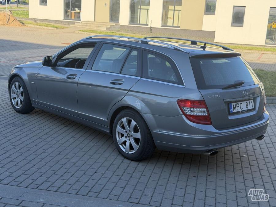 Mercedes-Benz c-320 2008 Viļņa, ar dzinēja tilpumu 3.00 L un nobraukumu 350 tūkst. km par 2100 €, foto 5 vietnē AUTOMOTO.COM.LV