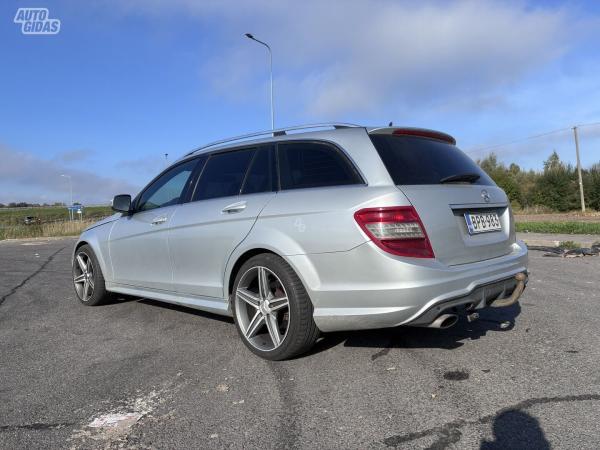Mercedes-Benz c-320 2008 in Panevezys, with an engine capacity of 3.20 L and mileage of 423 thousand km for 3800 €, photo 5 on AUTOMOTO.COM.LV