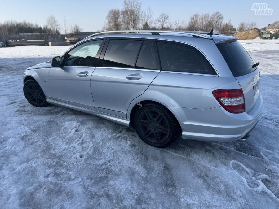 Mercedes-Benz c-320 2009 Kauņa, ar dzinēja tilpumu 3.20 L un nobraukumu 416 tūkst. km par 3700 €, foto 7 vietnē AUTOMOTO.COM.LV