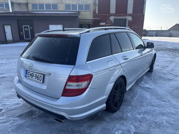 Mercedes-Benz c-320 2009 in Kaunas, with an engine capacity of 3.20 L and mileage of 416 thousand km for 3600 €, photo 8 on AUTOMOTO.COM.LV