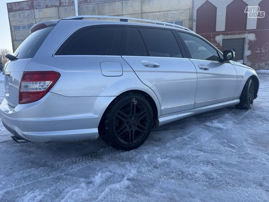 Mercedes-Benz c-320 2009 Kauņa, ar dzinēja tilpumu 3.20 L un nobraukumu 416 tūkst. km par 3700 €, foto 11 vietnē AUTOMOTO.COM.LV
