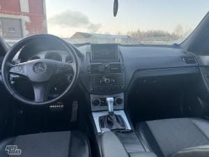 Mercedes-Benz c-320 2009 Kauņa, ar dzinēja tilpumu 3.20 L un nobraukumu 416 tūkst. km par 3700 €, foto 14 vietnē AUTOMOTO.COM.LV