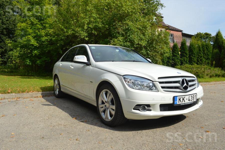 Balts Mercedes-Benz c-320 2007 Cēsis, ar dzinēja tilpumu 3.00 L un nobraukumu 356 tūkst. km par 4600 €, foto 5 vietnē AUTOMOTO.COM.LV