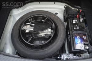 Balts Mercedes-Benz c-320 2007 Cēsis, ar dzinēja tilpumu 3.00 L un nobraukumu 356 tūkst. km par 4600 €, foto 16 vietnē AUTOMOTO.COM.LV