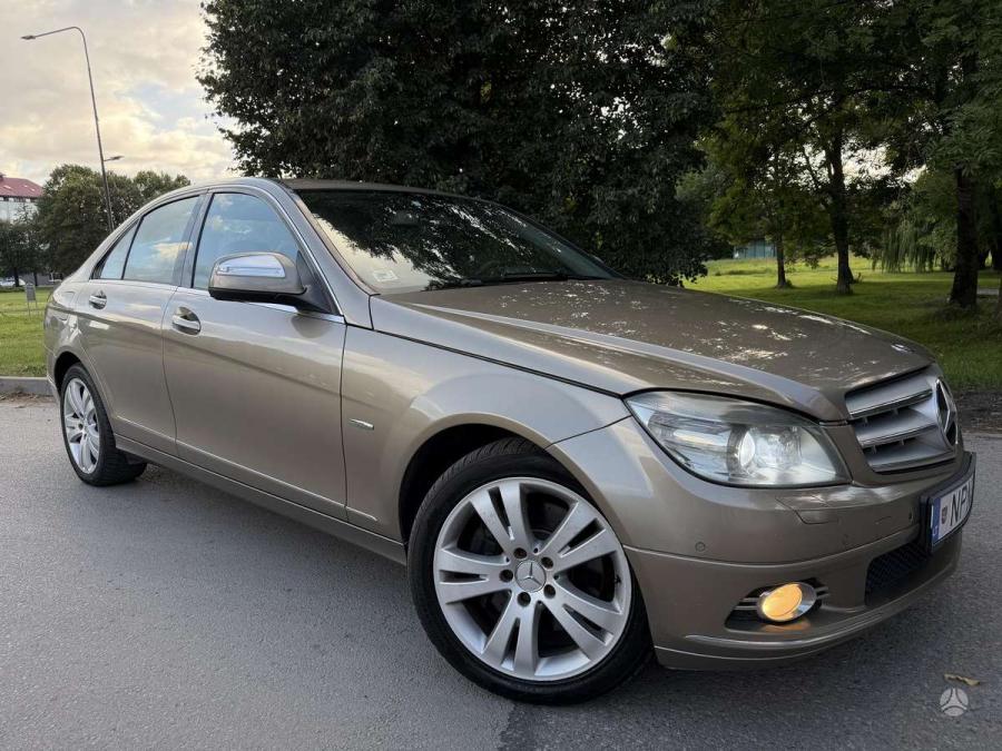 Dzeltens Mercedes-Benz c-320 2008 Kauņa, ar dzinēja tilpumu 2.99 L un nobraukumu 312 tūkst. km par 4000 €, foto 15 vietnē AUTOMOTO.COM.LV