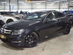 Black Mercedes-Benz C 350 2012 in Riga, with an engine capacity of 3.50 L and mileage of 202 thousand km for 10900 €, photo 24 on AUTOMOTO.COM.LV