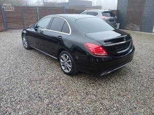 Melns Mercedes-Benz C 350 2015 Klaipėda, ar dzinēja tilpumu 2.00 L un nobraukumu 178 tūkst. km par 16290 €, foto 4 vietnē AUTOMOTO.COM.LV